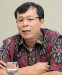 Raden Pardede dan Direktur BI Dikorek Penyidik KPK