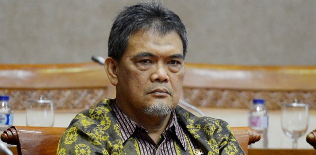 OJK Diminta Tingkatkan Industri Keuangan Syariah