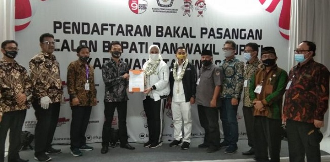 Daftar Ke KPU, Cellica-Aep Targetkan Raih 80 Persen Suara Di Pilkada Karawang