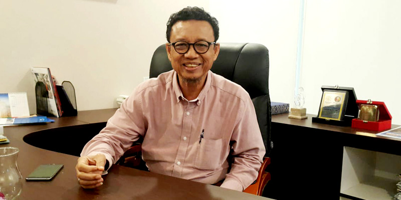 Ryaas Rasyid: Palsukan Identitas, Jabatan Bupati Orient Riwu Kore Batal ...