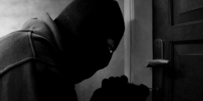 Maling Rumah di Bogor dan Castle Doctrine