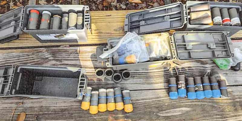 FBI Bongkar Gudang Bom Rakitan Terbesar di Pedesaan Virginia