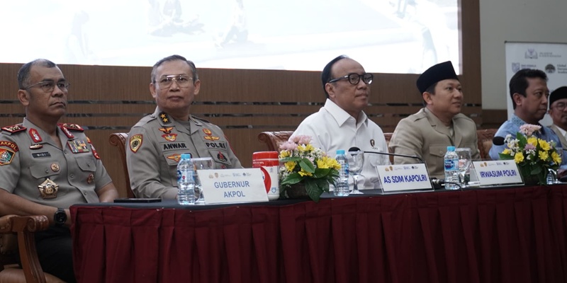 Polri Dorong Jebolan SMA KTB Berlanjut ke Top 100 University