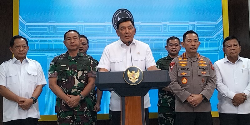 Prabowo Resmi Tunjuk Menhan Jadi Menko Polkam Ad Interim